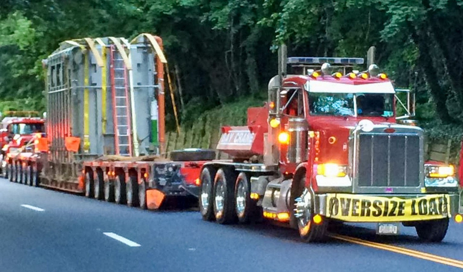 Double Drop Lowboy trailers to 55t and 82′ Length