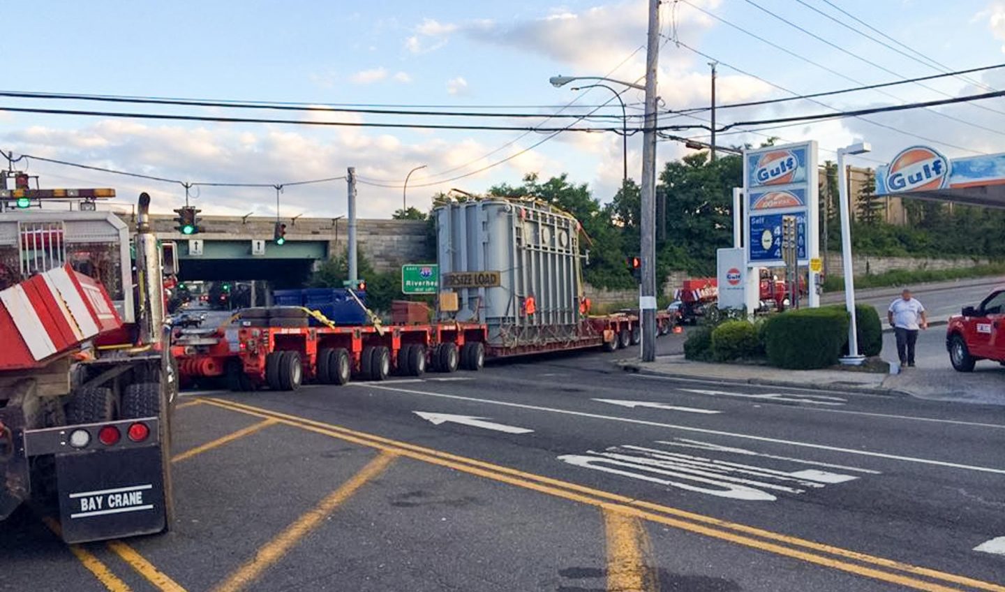 Double Drop Lowboy trailers to 55t and 82′ Length